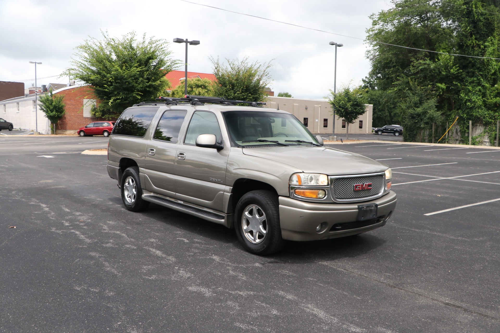 Used 2002 GMC Yukon DENALI XL 1500 AWD For Sale (Sold) | Auto ...