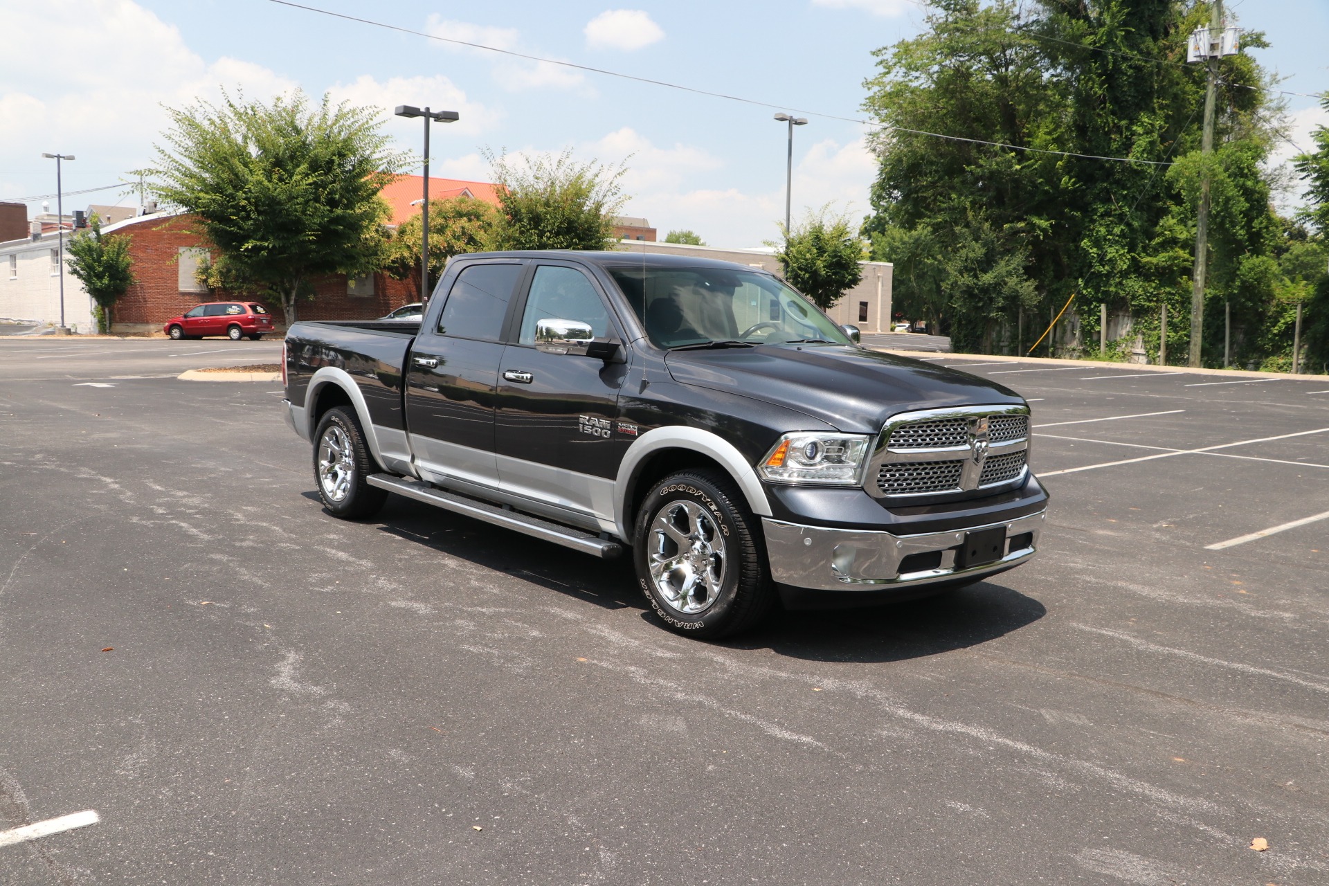 Used 2018 Ram 1500 LARAMIE CREW CAB 4X4 W/NAV For Sale (Sold) | Auto ...
