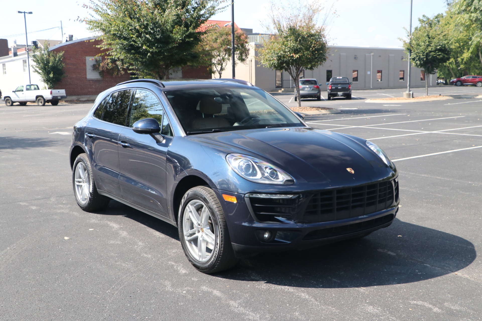 Used 2018 Porsche Macan AWD PANORAMIC SUNROOF W/NAV For Sale (Sold ...