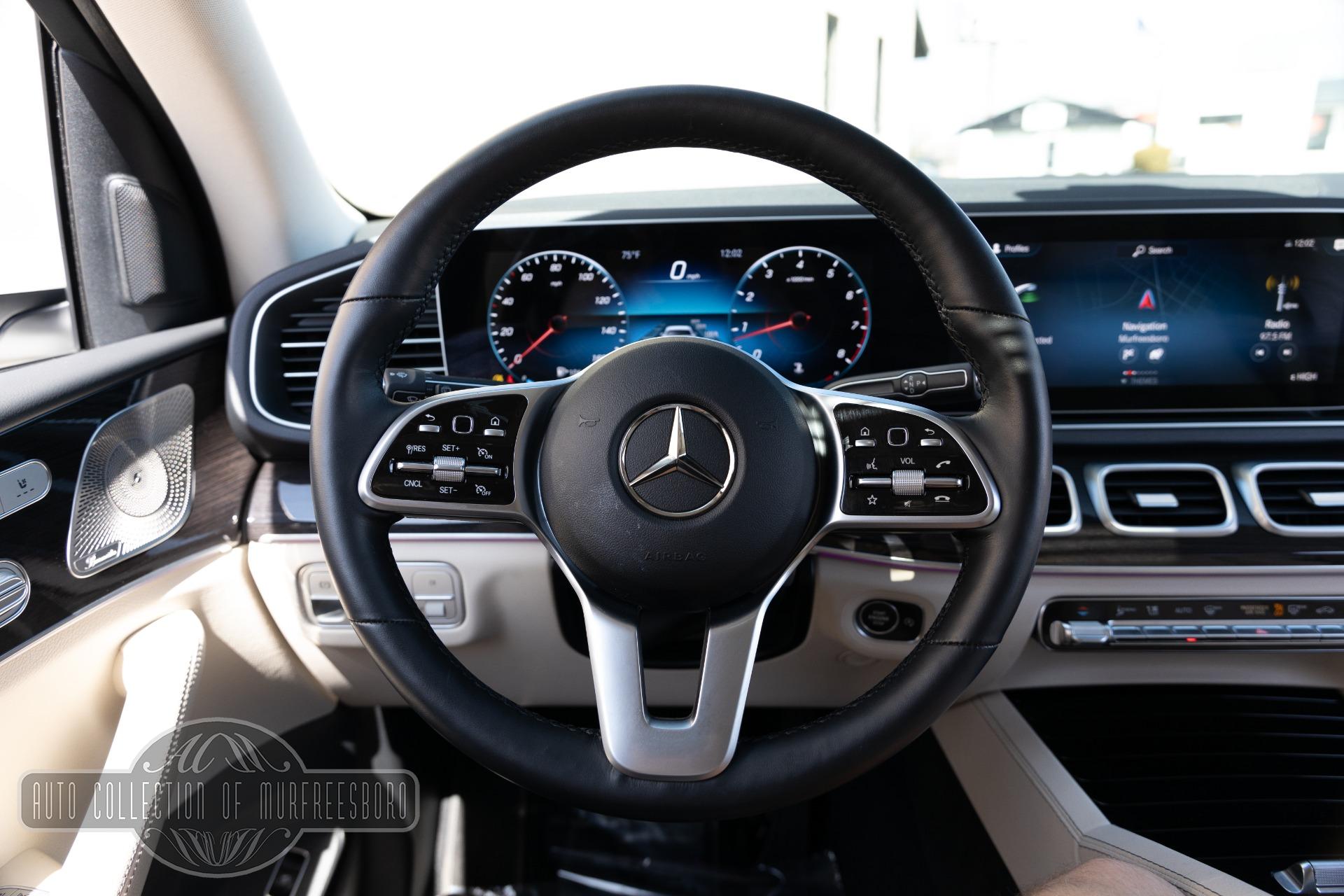 2022 Glk350 Interior