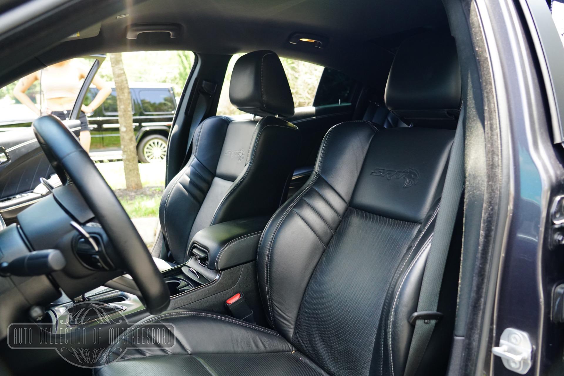 2022 Dodge Charger Interior Tan
