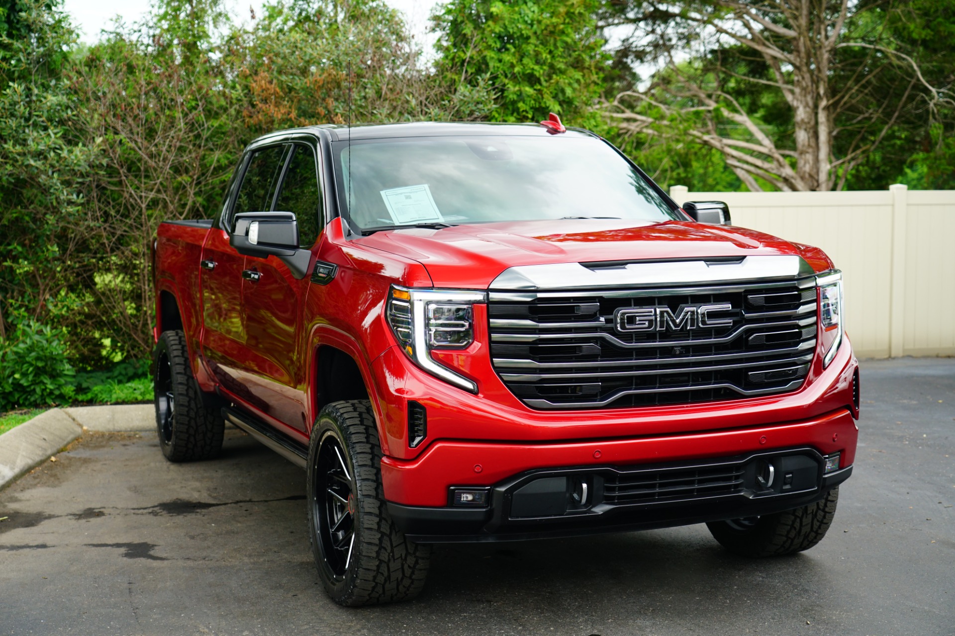 2022 Gmc Sierra Maroon