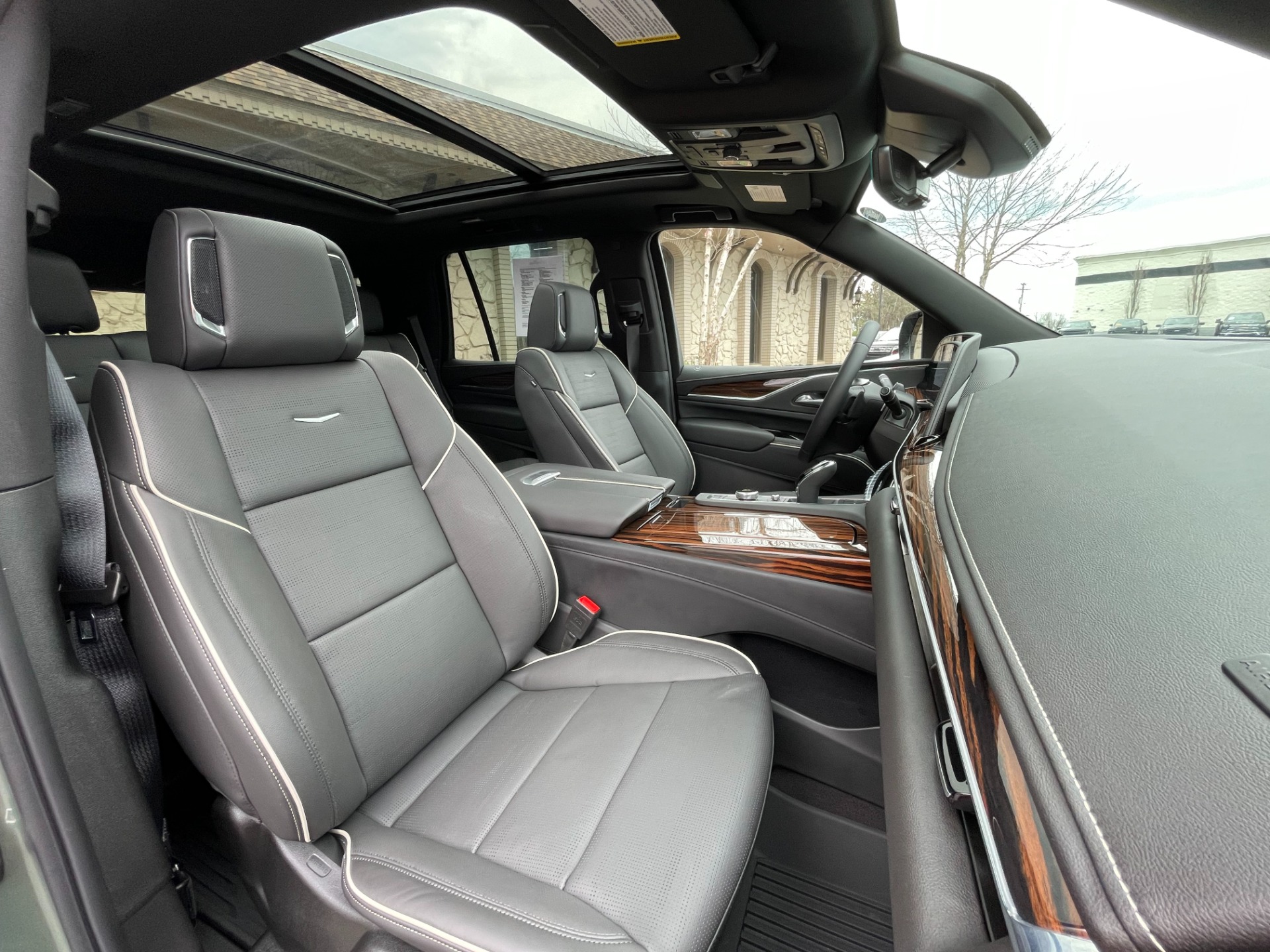 2024 Escalade Brandy Interior