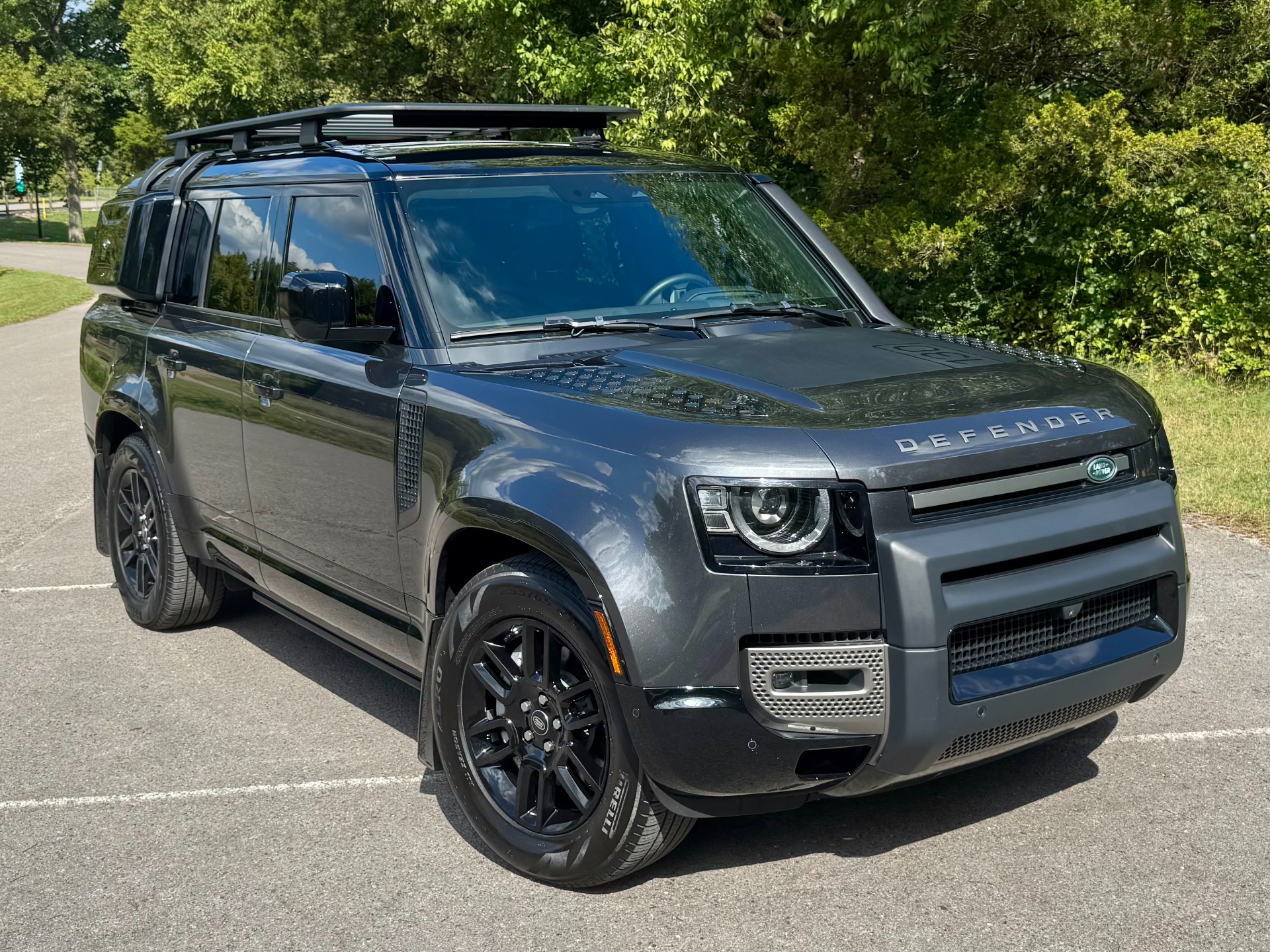 Used 2024 Land Rover Defender 130 P400 X-Dynamic SE For Sale (Sold ...