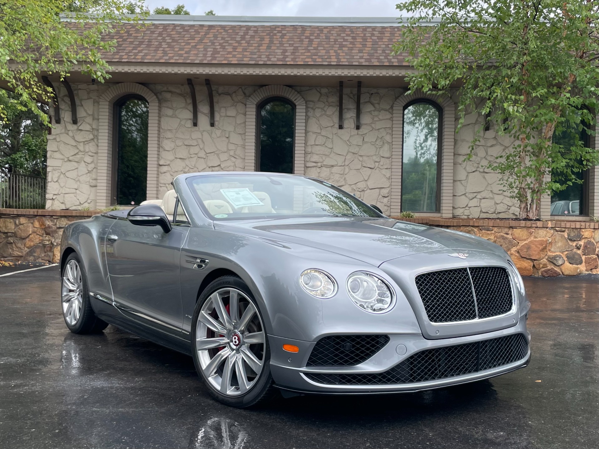 Explore Luxury At Used Exotic Car Dealer In Murfreesboro